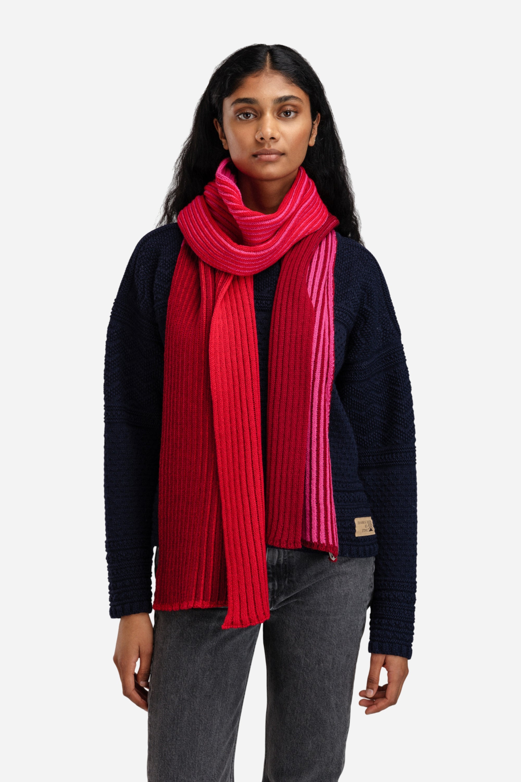 Dale of Norway - Skarstind Scarf - Redrose – Amos & Andes Canada Inc